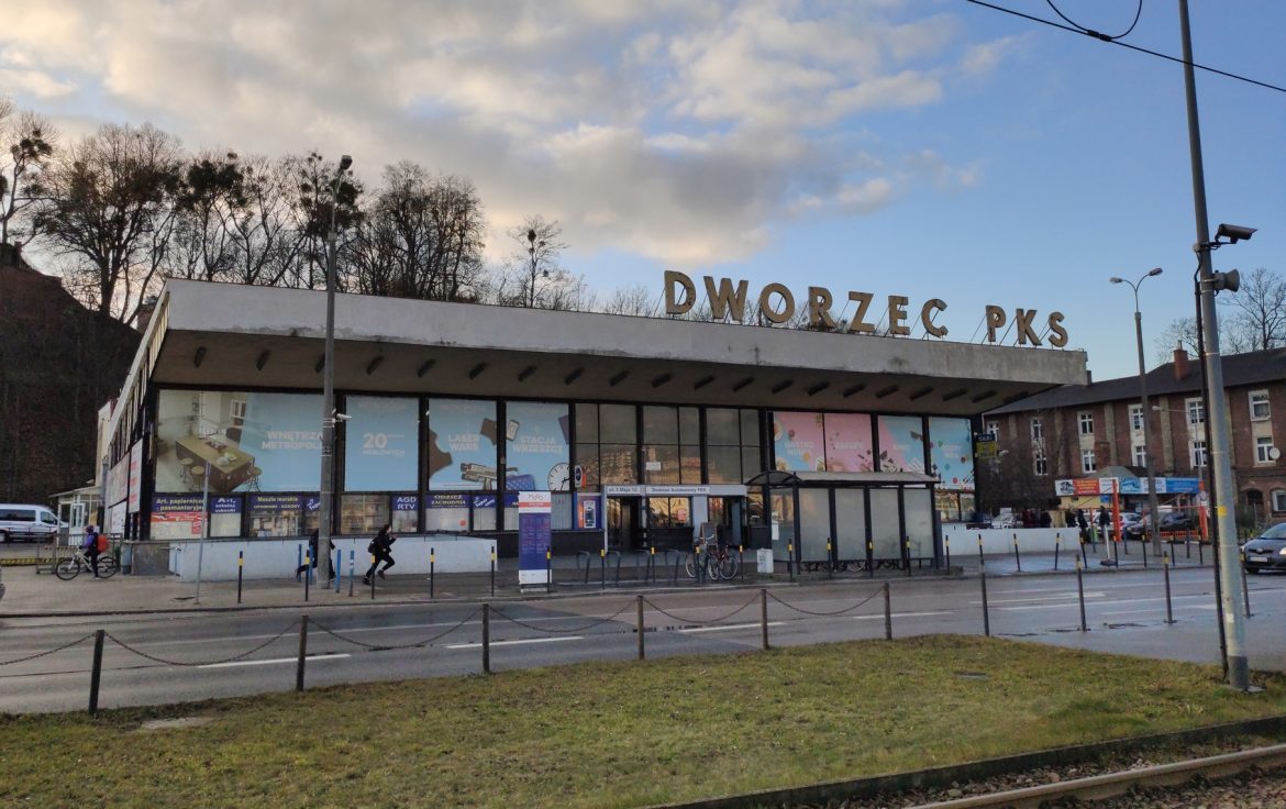 Gdansk train and bus station - Explore Gdansk